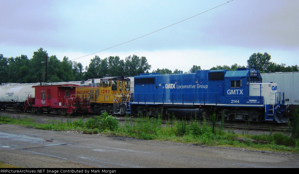 GMTX GP38-2 2144